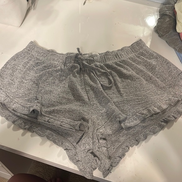 Abercrombie & Fitch | Shorts | Cute Flowy Short Shorts | Poshmark